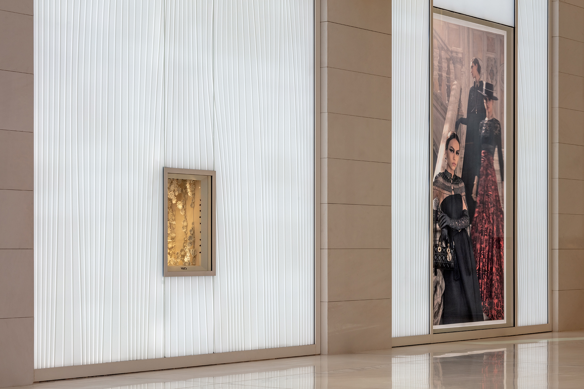 DIOR Femme — Aranda \ Lasch